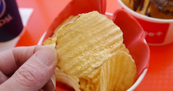 Calbee Plus Store Opens in Harajuku, Offers Hot Potato Chips Straight ...
