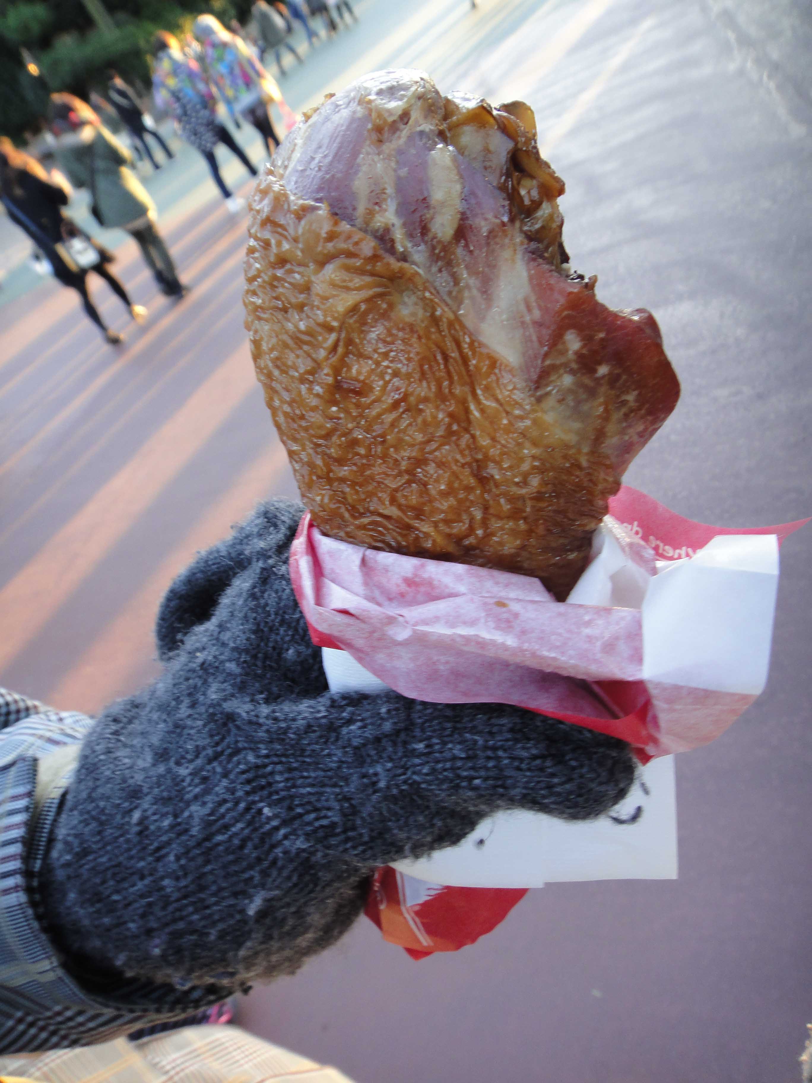 Eating Our Way Through Tokyo Disneyland and DisneySea【You, Me, And A ...