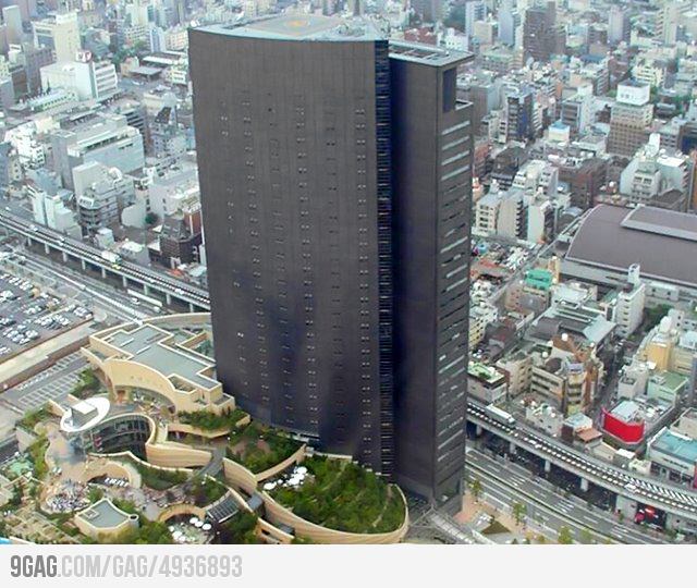 Second Unbelievable Piece of Architecture Found Right Next to Namba ...