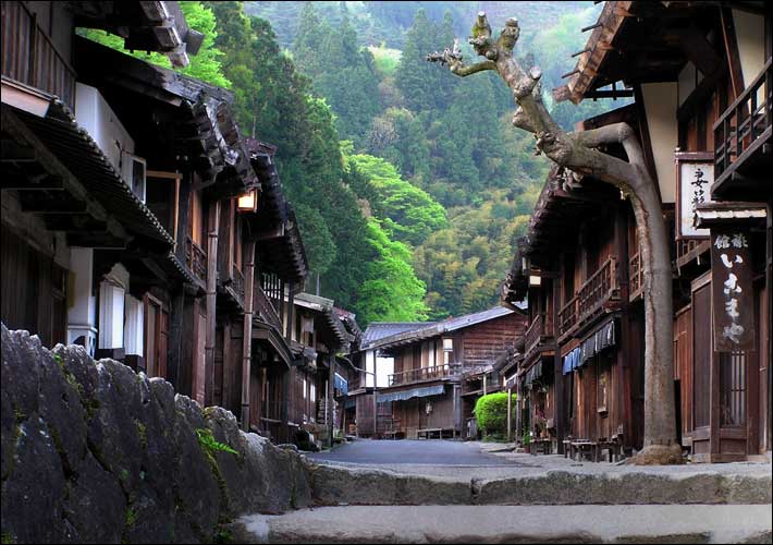 【TBT】The five Japanese streets that people of Japan most want to visit ...