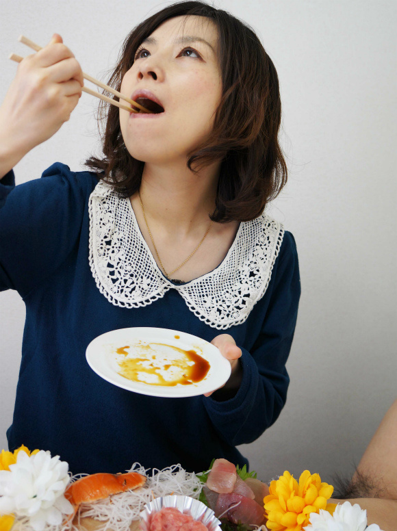 Our Team Tries out the Legendary ‘Nyotaimori’ Body Sushi, Mr. Sato ...