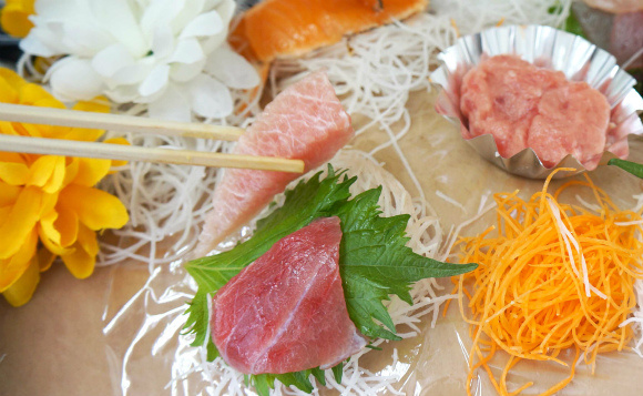 Our Team Tries out the Legendary ‘Nyotaimori’ Body Sushi, Mr. Sato ...