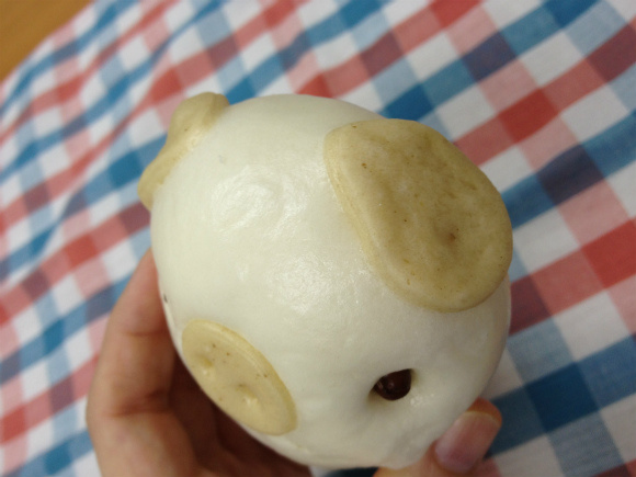 These Chinese-style steamed buns have adorable animal faces ...