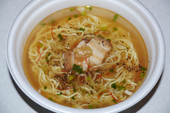 We try Japan’s latest instant noodles: pineapple ramen (with 3-D photos ...