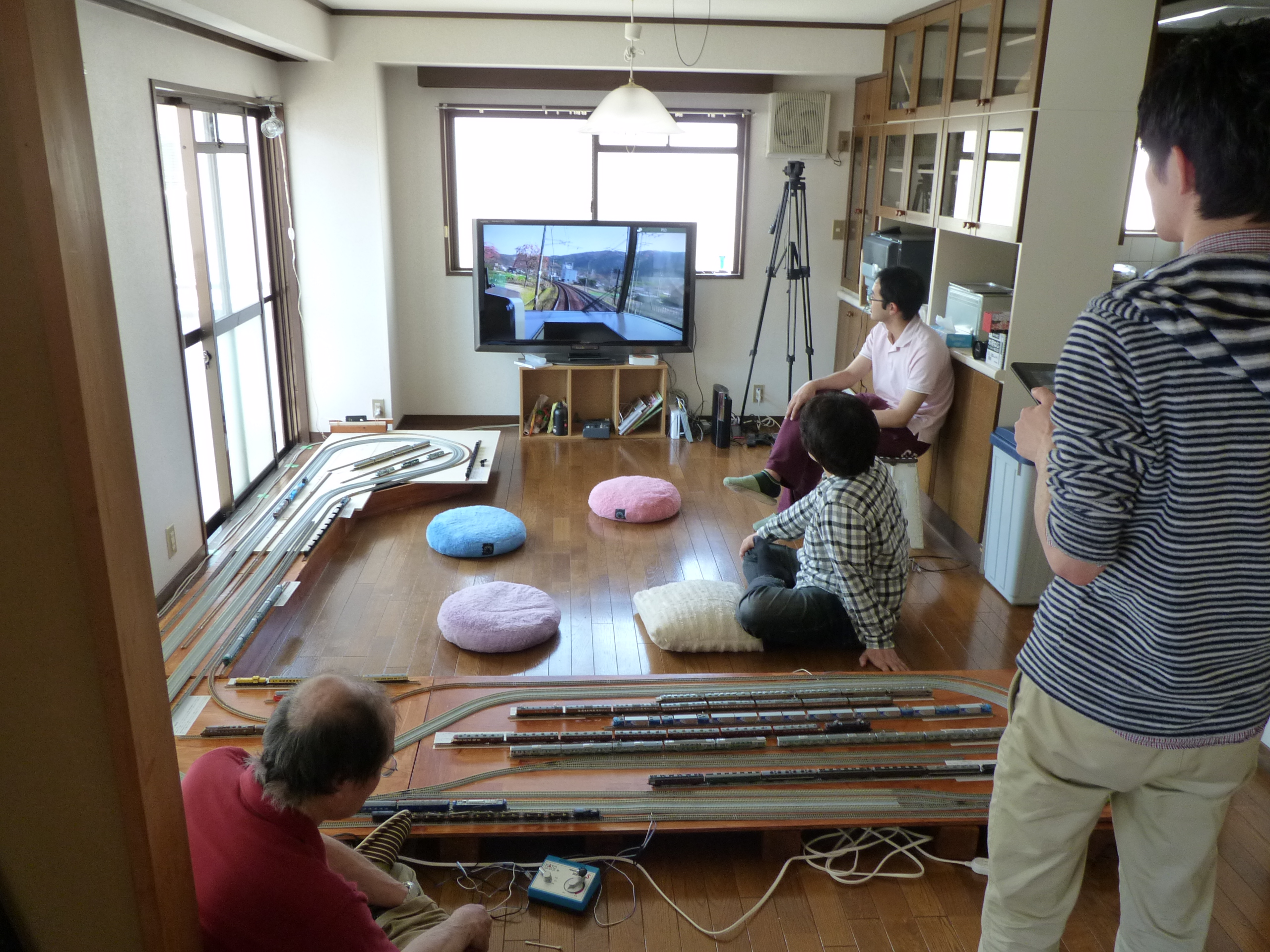 The Tecchan house: where your train collection can lower your rent ...