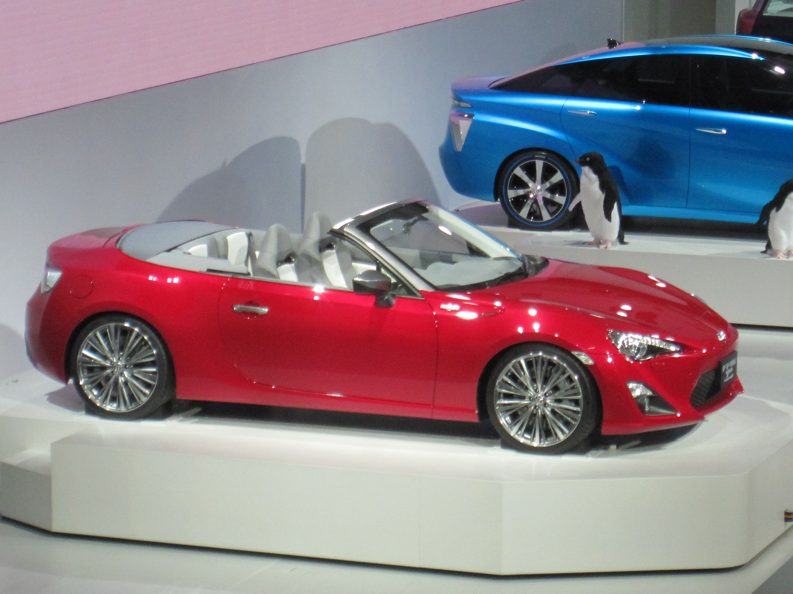 Tokyo Motor Show 2013: Cars! Crowds! Comely models! 【Photos ...