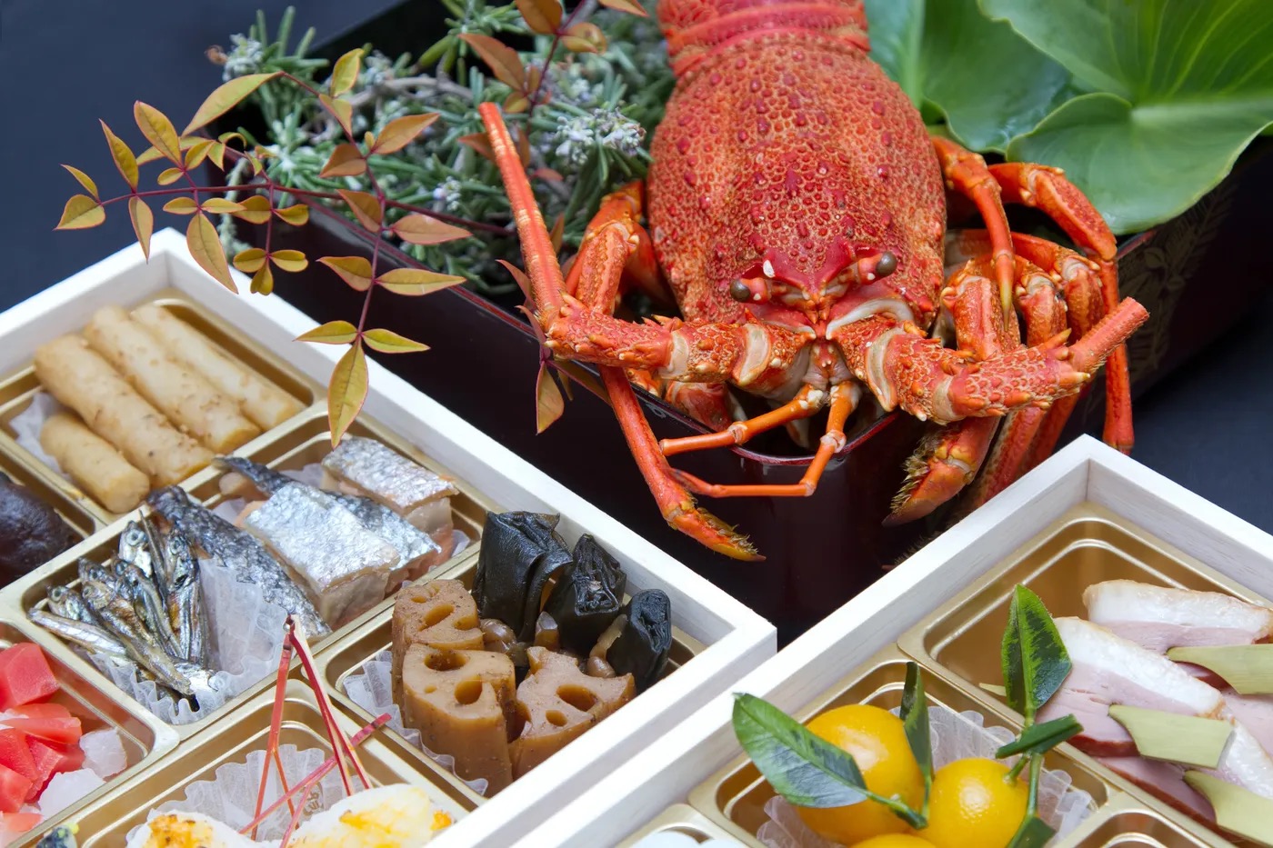 The meaning of the mandarin and 6 other Japanese New Year traditions ...