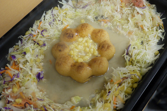 We made monjayaki with a Pon de Monja doughnut! | SoraNews24 -Japan News-