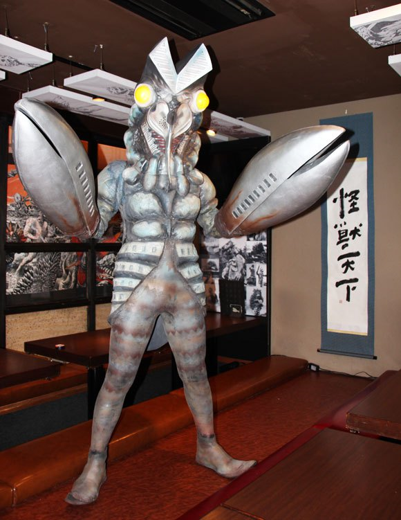 Ultraman pub lets you get ultra-full and ultra-drunk while having ultra ...