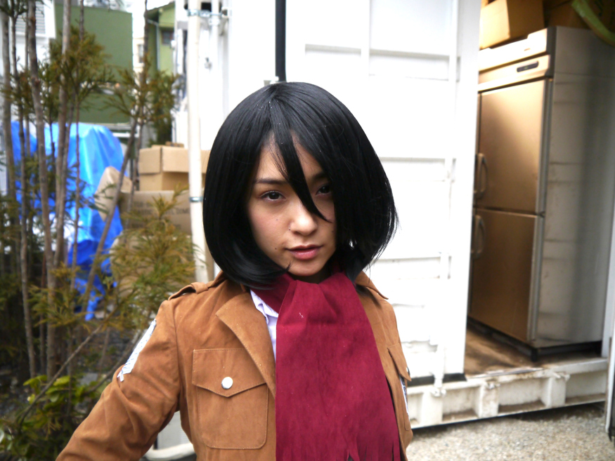Japanese TV and movie star Mihiro shows us her Attack on Titan cosplay ...