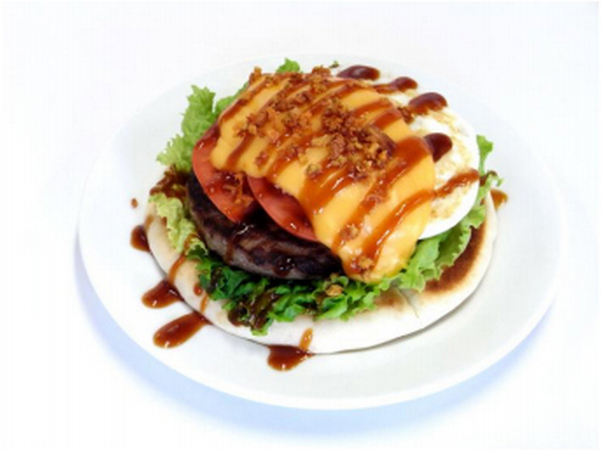 Never agonize over your fast food decisions again – Pizza-Burger is ...