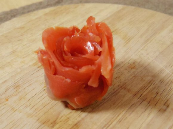 How-to: Easy-to-make Capriccio rolls look like roses, make you look ...