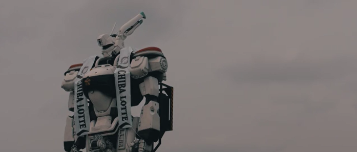 Patlabor’s giant robot gets taken out to the ballgame, keeps the peace ...