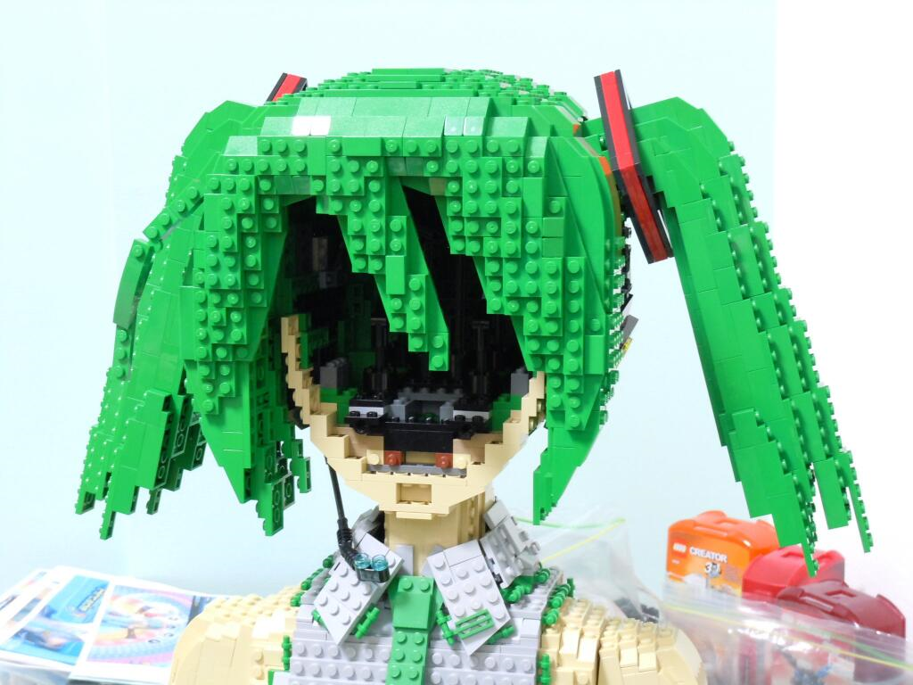 Amazing Lego artist spends six months bringing Hatsune Miku into the ...
