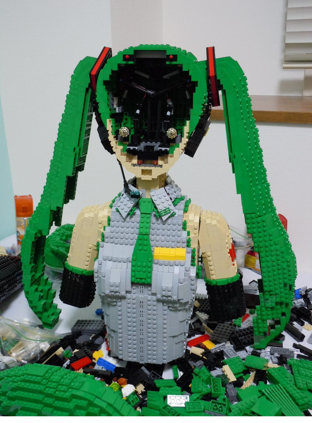 Amazing Lego artist spends six months bringing Hatsune Miku into the ...
