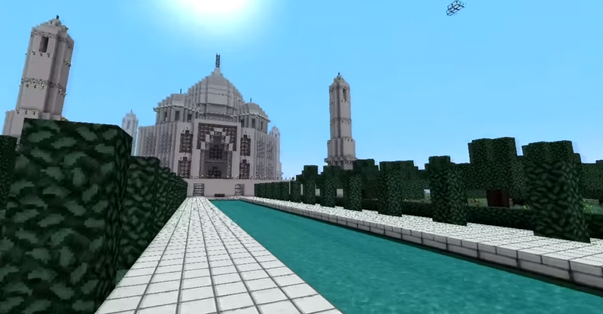 12 amazing creations people have built in the game ‘Minecraft ...