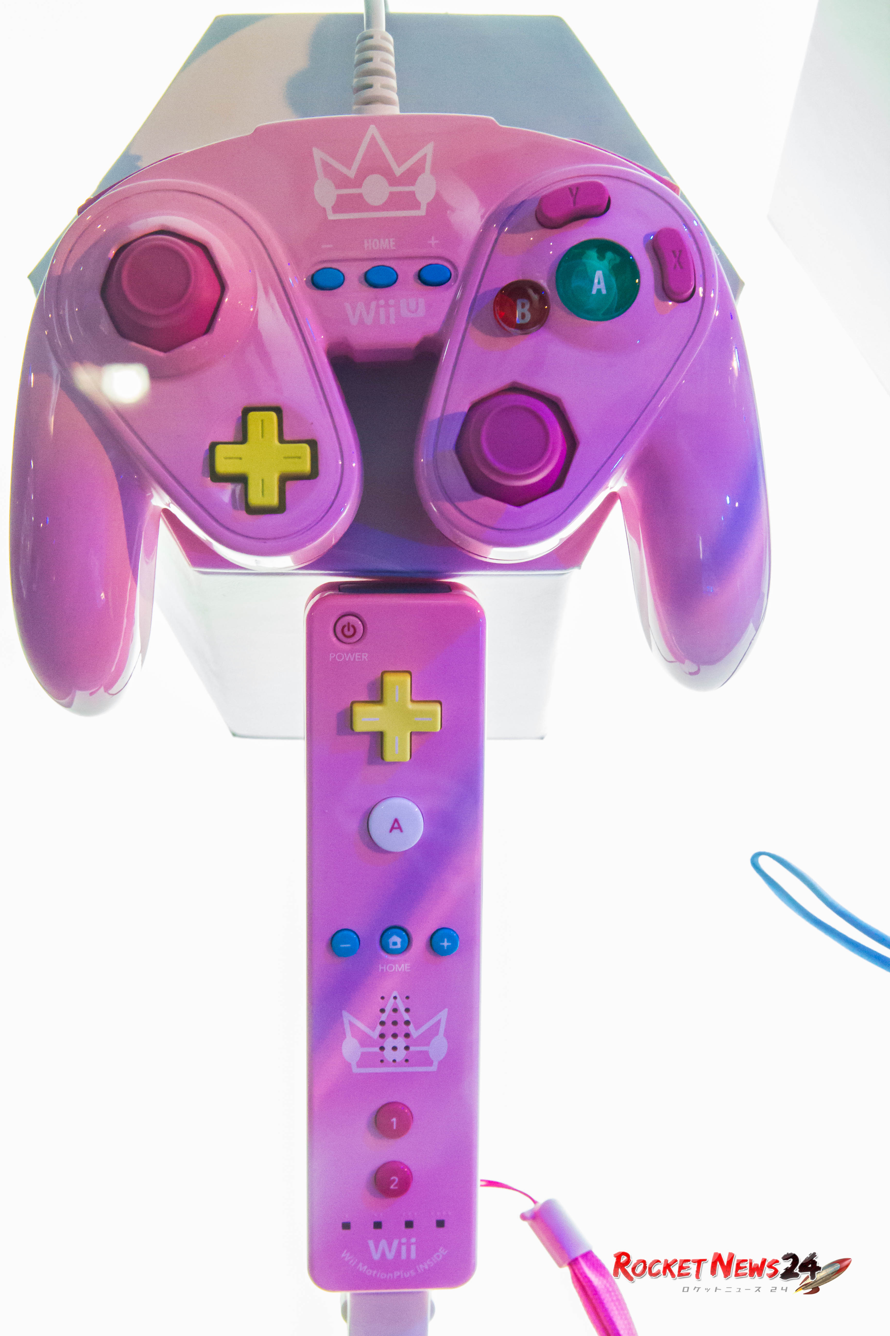 These new Gamecube-style Wii U controllers are gorgeous, (almost ...