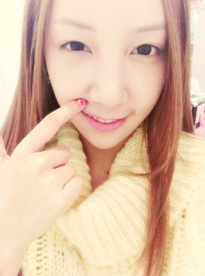 Who shall I be today? The amazing makeup skills of Zawachin ...