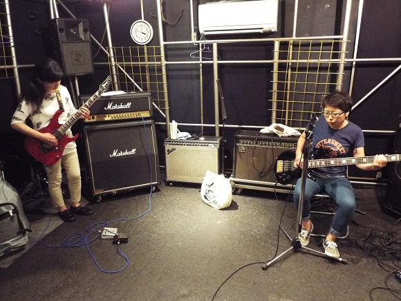 Flagitious Idiosyncrasy In The Dilapidation: Japan’s awesome all-woman ...