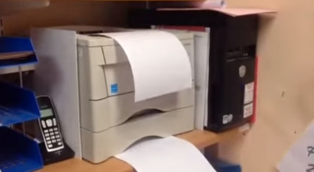 Japan-made printer briefly impresses the Internet by catching its own ...