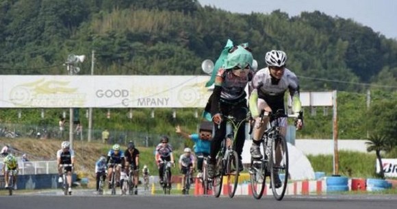 When cycling and cosplay collide: Introducing the Good Smile Racing Cup ...