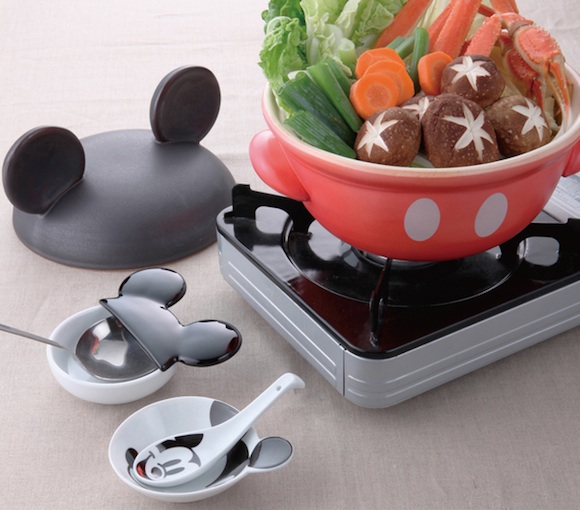 The ultimate in kawaii cookware — Mickey and friends turn themselves ...