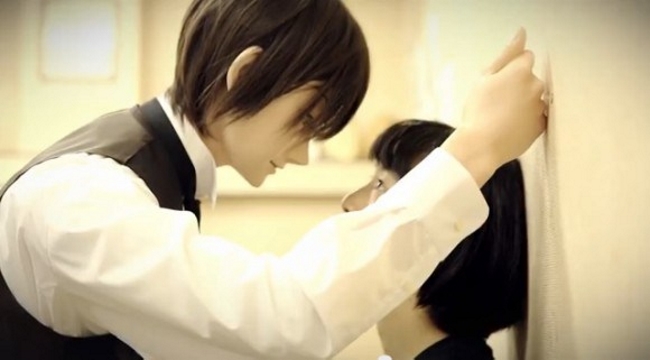 The one-person kabe-don machine: A terrifying way to experience anime’s ...