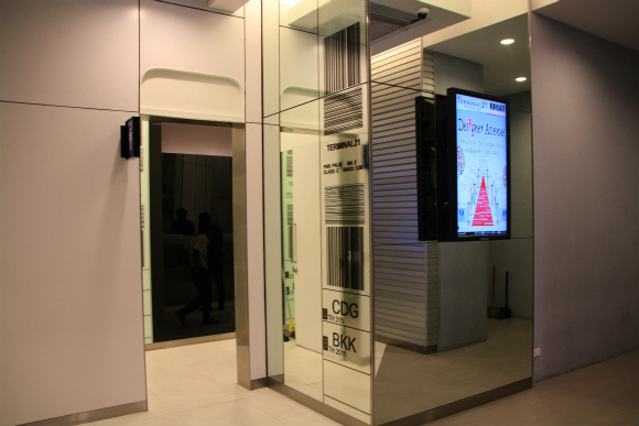Come for the toilets, stay for the food and fun at Bangkok’s airport ...