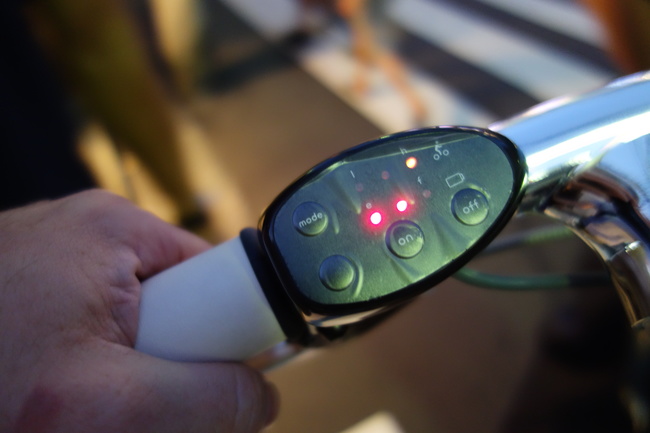 We test the new “walking bicycle”, find out how it feels to walk and ...