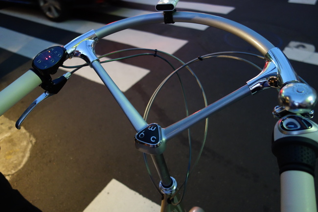 We test the new “walking bicycle”, find out how it feels to walk and ...