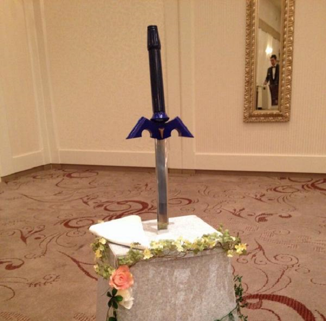 Japanese couple celebrates marriage by pulling Master Sword from Legend ...