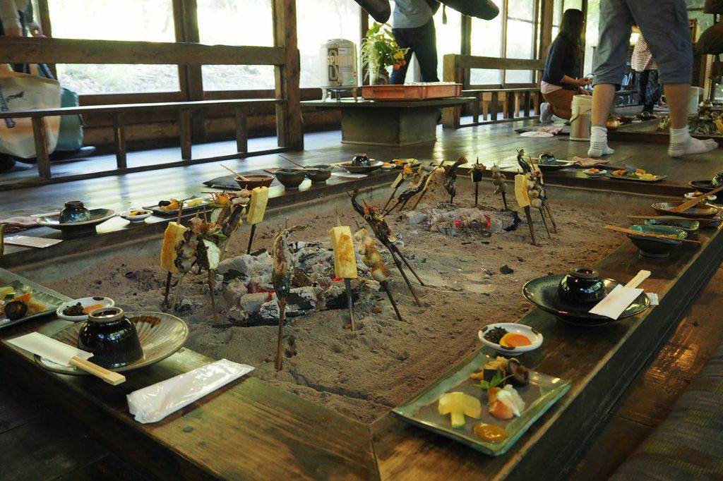 Play with fire at an old-fashioned “irori” hearth restaurant ...