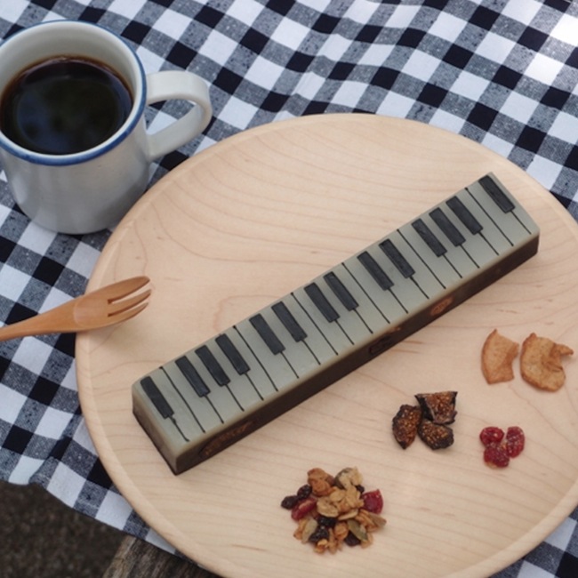 Get into the groove with this beautiful Japanese confection that looks ...