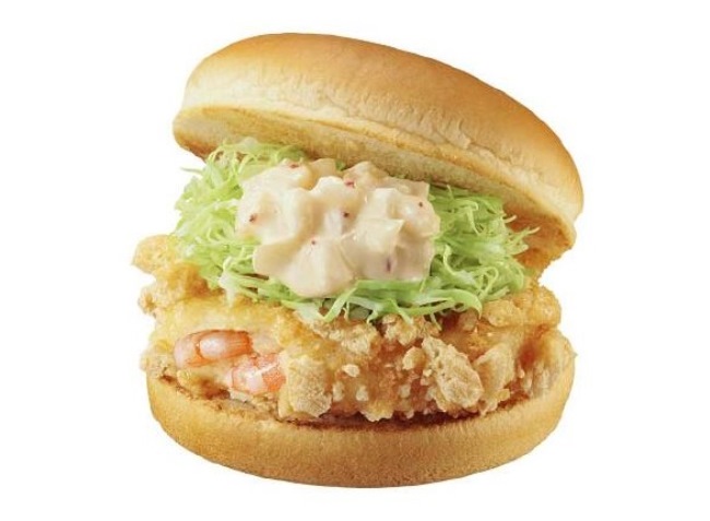 We try Lotteria’s new shrimp burger with unique crust, end up seriously ...