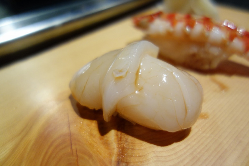 Let’s take a tour of the best sushi in Tokyo’s Tsukiji Fish Market with ...
