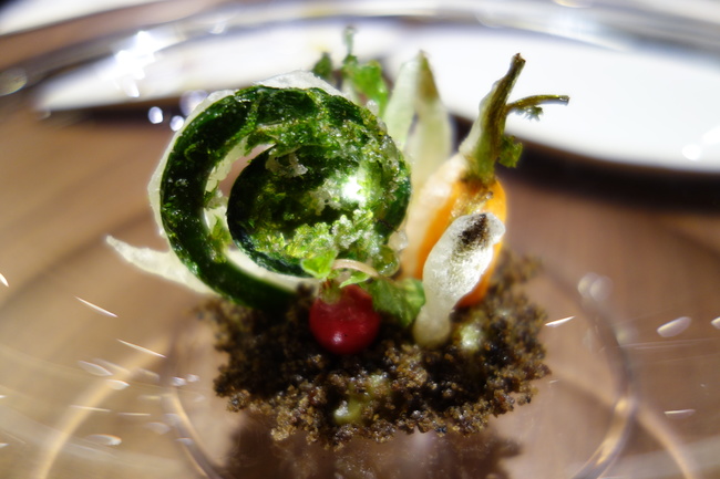 El Bulli-trained Japanese chef serves edible origami at gastro cafe ...