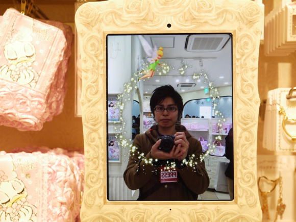 We visit the brand-new Disney store for grown-up women in Tokyo’s ...