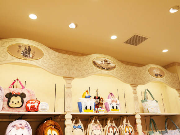 We visit the brand-new Disney store for grown-up women in Tokyo’s ...