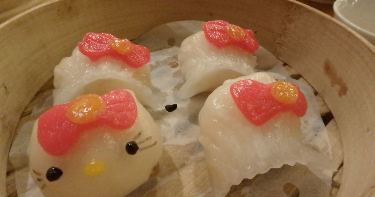 Hello Kitty dim sum restaurant serving up dishes of cuteness in Hong ...