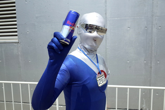 The male cosplayers (and their occasionally faceless characters) of ...