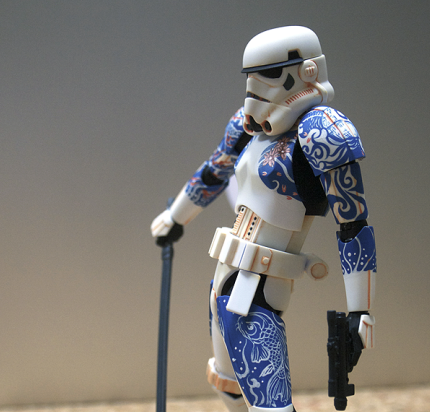 Artist creates unique badass Stormtrooper covered in Japanese tattoos ...