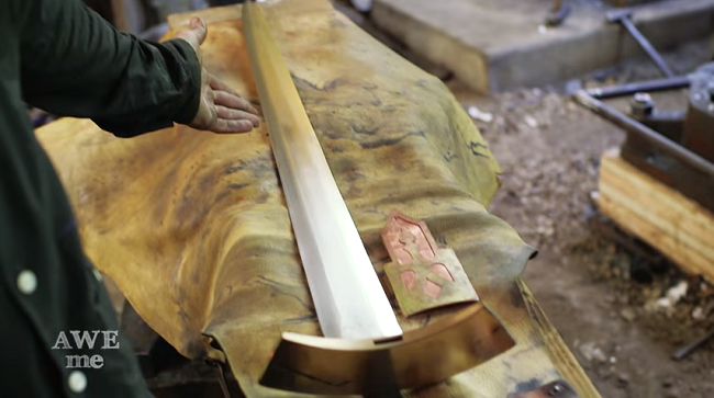 Man At Arms is back, forging the epic Excalibur from Fate/Stay Night ...