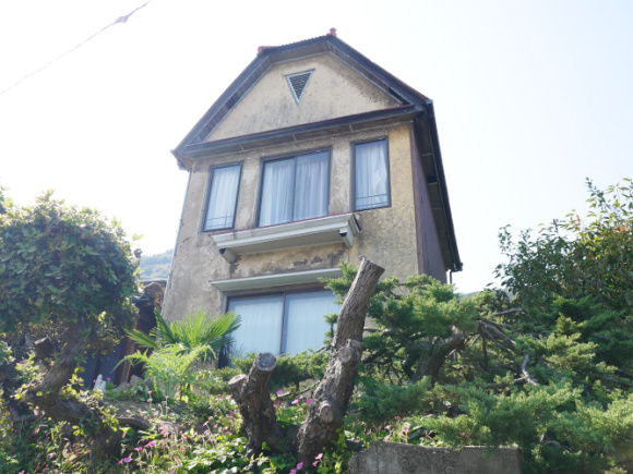 We visit Tomonoura, the scenic harbor town that inspired Studio Ghibli ...