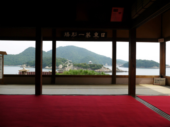 We visit Tomonoura, the scenic harbor town that inspired Studio Ghibli ...