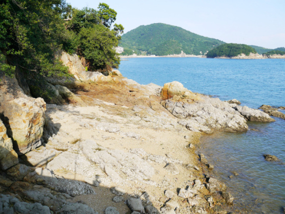 We visit Tomonoura, the scenic harbor town that inspired Studio Ghibli ...