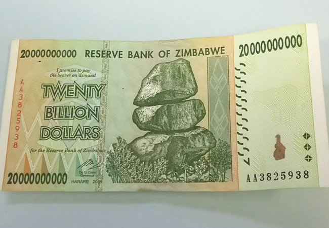 Zimbabwe President Robert Mugabe wins China’s Confucius Peace Prize ...