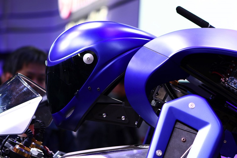 Yamaha shows off Motobot, the motorcycle-driving robot created to ...