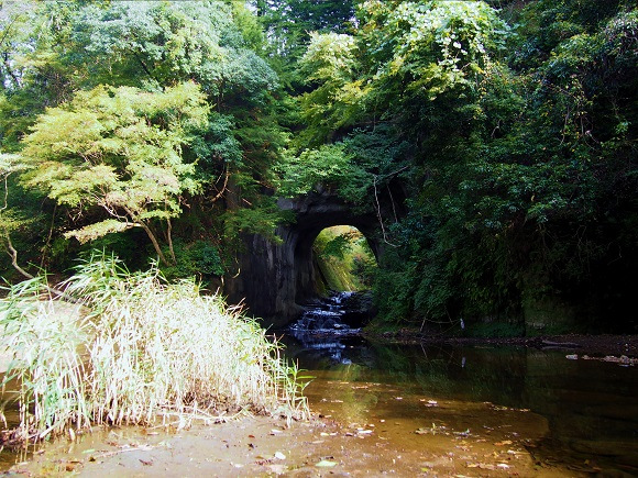 We track down the stunning Ghibli-like waterfall made famous online ...