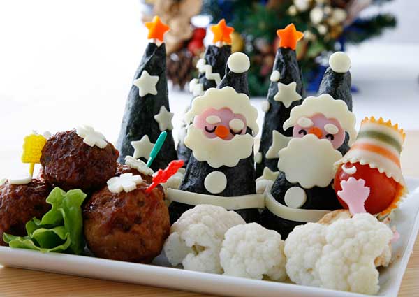 Santa sushi spotted in Japan, is here to deliver sackloads of ...