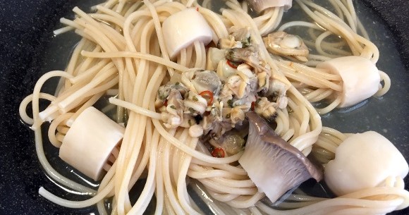 Japan’s trendy eringi mushroom pasta recipe: As eye-catching as it is ...